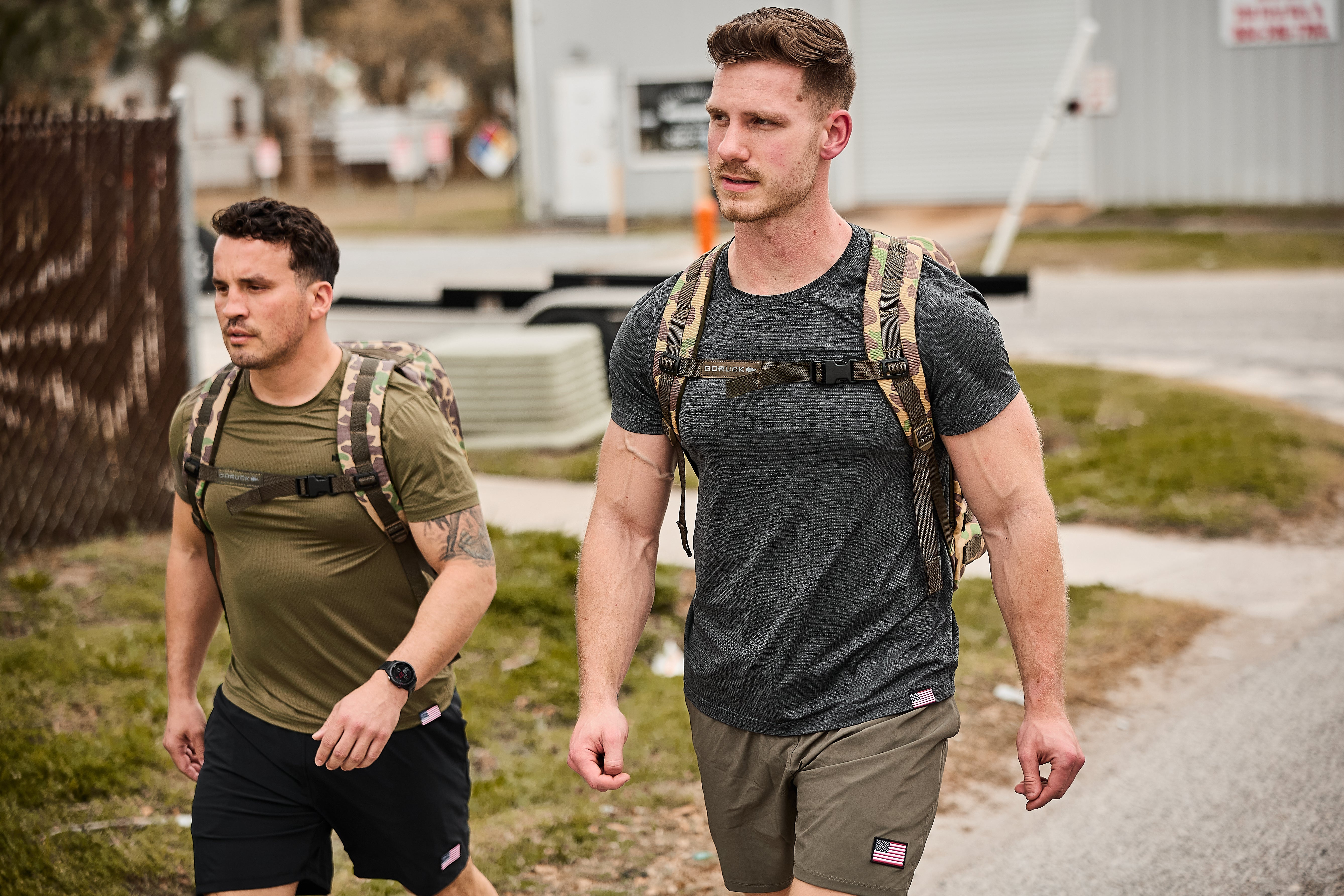 ¿Rucking construye músculo ? – GORUCK EU