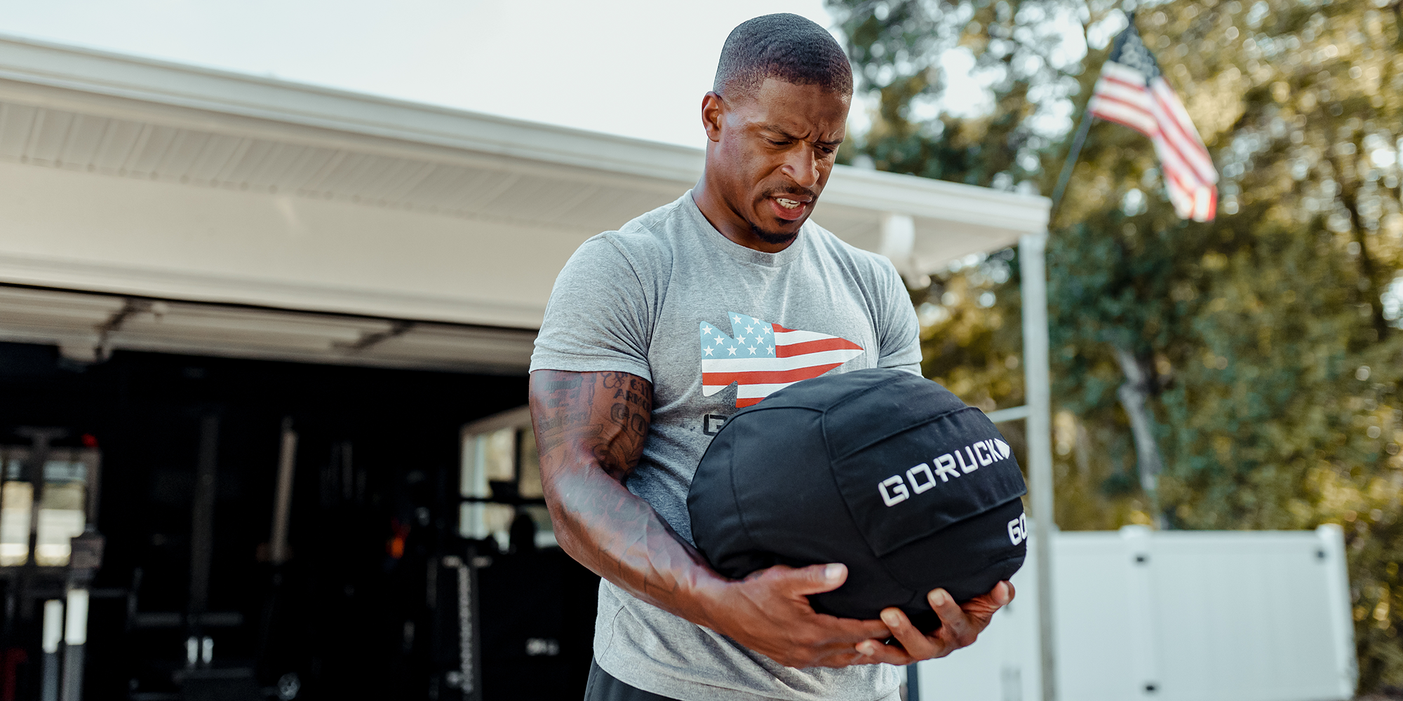 13 Ways to Build Strength and Endurance by Carrying Heavy Load – GORUCK EU