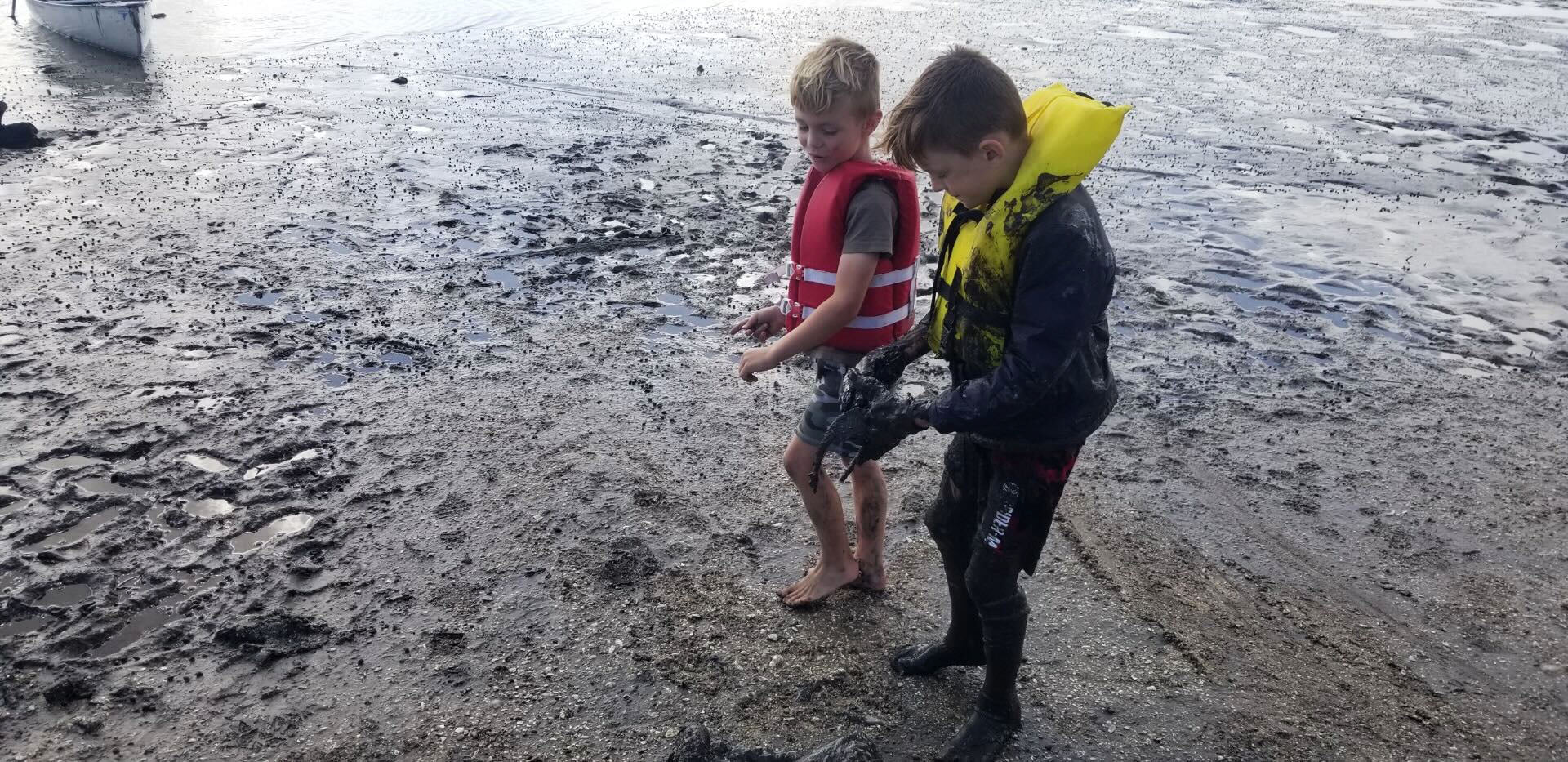 Discomfort Is Being Stuck in the Mud with Your Children – GORUCK EU